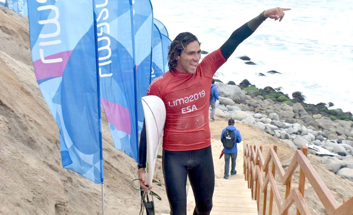 Fotos Y Video Bryan Pérez El Surfista Salvadoreño Que Mantiene Viva
